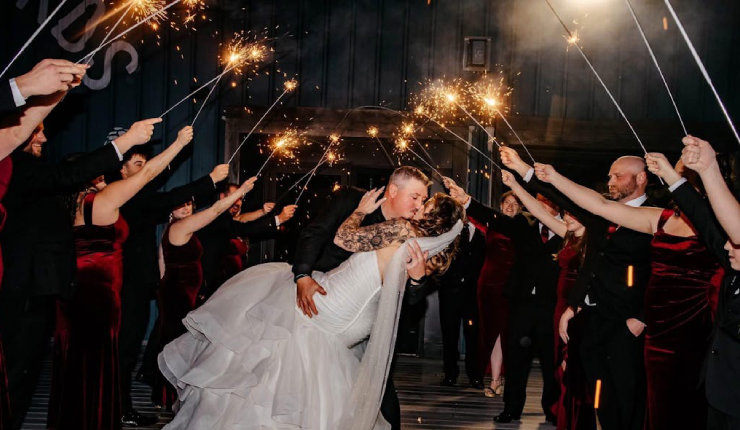 4 Creative Ways To Incorporate Sparklers Into Your Wedding Reception ...